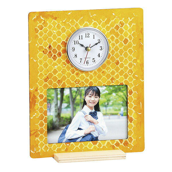 ▼まとめ買いがおすすめ！ 2個セット（限定） 3個セット（激安） 5個セット（人気） 10個セット（格安） ●品名：アーテック ArTec おえかきフォトフレームクロック●サイズ：本体：170×210×7mm、土台：60×10×9mm●材質...