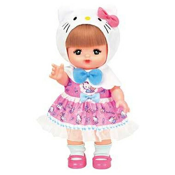 かわいいキティちゃんデザインのケープとワンピースです。パイロットコーポレーション