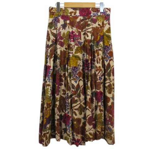 【中古】セントマイケル St.michael キュロット ひざ下丈 42 ベージュ系 花柄 フレア レディース 【ベクトル 古着】 251208表記サイズ42実寸サイズウエスト：70cm　もも幅：53cm　裾幅：70cm　股上：39cm　股...