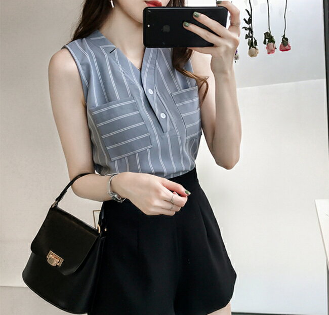 素材コットン・ポリエステル カラー ホワイト・グレー・グリーングレー サイズ S/M/L/XL/XXL/3XL/4XL 透け感□ あり　■ 若干あり　□ なし 伸縮性□ あり□ 若干あり　■ なし 裏地□ あり　■ なし 備考 ※ 生産時期...