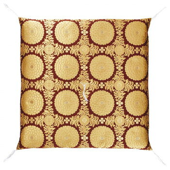 座布団です。サイズ67×68cm個装サイズ：74×71×16cm重量個装重量：2100g生産国日本メーカーより直送の為運送会社は指定できません※複数個ご購入の場合、別途送料が発生する場合がございます。※ラッピング・のし未対応です※送り先が北...