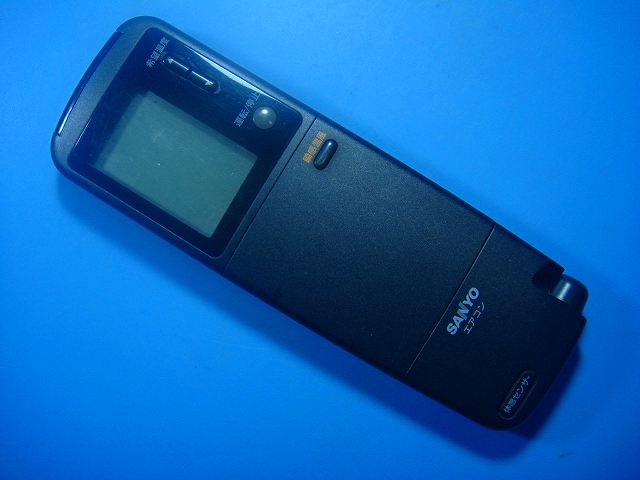 【商品情報】 メーカー:SANYO 型番：RCS-SVR1A 付属品：本体（写真内の物ですべてになります） ※電池カバー、バッテリー、充電器、コード、ふた カバー、枠等の付属品は写真に写ってない場合付属しません。 【商品の状態に関して】 使...