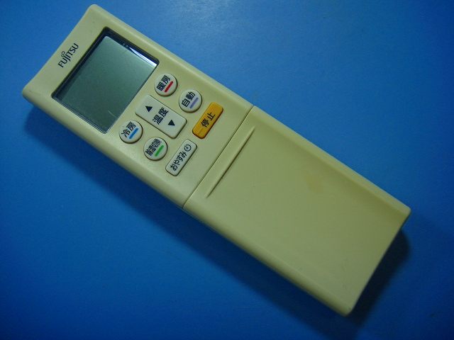 【商品情報】 メーカー：富士通 型番：AR-RFC2J 付属品：本体（写真内の物ですべてになります） ※電池カバー、バッテリー、充電器、コード、ふた カバー、枠等の付属品は写真に写ってない場合付属しません。 【商品の状態に関して】 使用感、...