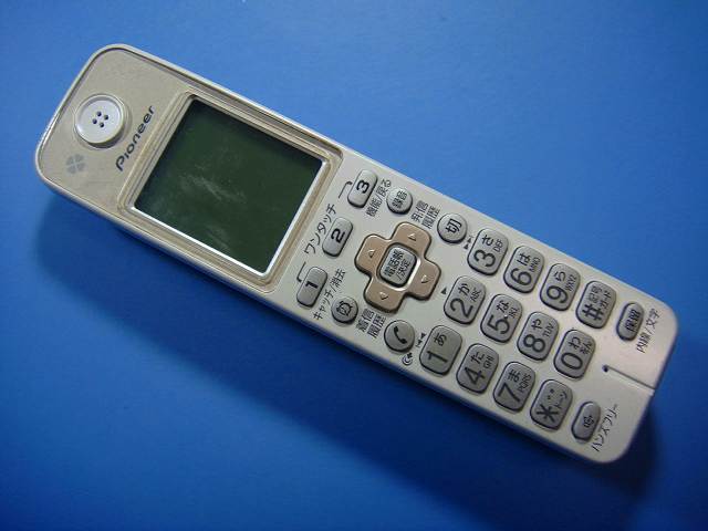 【商品情報】 メーカー： Pioneer パイオニア　 型番：TF-EK71 付属品：本体（写真内の物ですべてになります） ※電池カバー、バッテリー、充電器、コード、ふた カバー、枠等の付属品は写真に写ってない場合付属しません。 【商品の状...