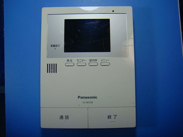 【商品情報】 メーカー：Panasonic 型番：VL-MV38 付属品：本体（写真内の物ですべてになります） ※電池カバー、バッテリー、充電器、コード、ふた カバー、枠等の付属品は写真に写ってない場合付属しません。 【商品の状態に関して】...
