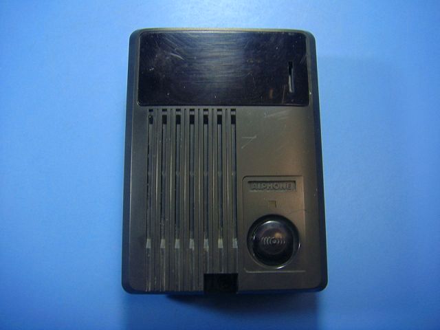 【商品情報】 メーカー：アイホン 型番：MJ-DS 付属品：本体（写真内の物ですべてになります） ※電池カバー、バッテリー、充電器、コード、ふた カバー、枠等の付属品は写真に写ってない場合付属しません。 【商品の状態に関して】 使用感、スレ...