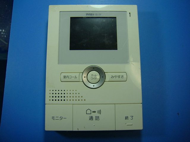 【商品情報】 メーカー：アイホン 型番：KE-1H 付属品：本体（写真内の物ですべてになります） ※電池カバー、バッテリー、充電器、コード、ふた カバー、枠等の付属品は写真に写ってない場合付属しません。 【商品の状態に関して】 使用感、スレ...