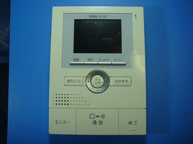 【商品情報】 メーカー：アイホン 型番：JH-1ME 付属品：本体（写真内の物ですべてになります） ※電池カバー、バッテリー、充電器、コード、ふた カバー、枠等の付属品は写真に写ってない場合付属しません。 【商品の状態に関して】 使用感、ス...