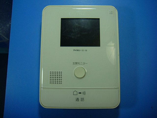 【商品情報】 メーカー：アイホン 型番：KD-1M 付属品：本体（写真内の物ですべてになります） ※電池カバー、バッテリー、充電器、コード、ふた カバー、枠等の付属品は写真に写ってない場合付属しません。 【商品の状態に関して】 使用感、スレ...