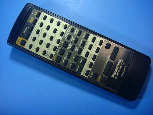 【商品情報】 メーカー：パナソニック Panasonic 型番：RAK-RX5001W 付属品：本体（写真内の物ですべてになります） ※電池カバー、バッテリー、充電器、コード、ふた カバー、枠等の付属品は写真に写ってない場合付属しません。 ...