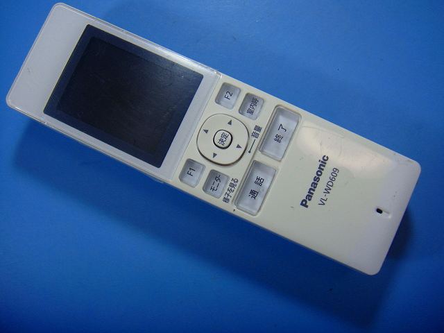 【商品情報】 メーカー：Panasonic 型番：VL-WD609 付属品：本体（写真内の物ですべてになります） 【商品の状態に関して】 使用感、スレキズ、日焼け等あります。 【状態に関して】 ・割れ、さび、日焼け、変色等写真よりご判断下さ...