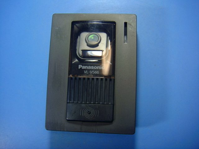 【商品情報】 メーカー：Panasonic 型番：VL-V566 付属品：本体（写真内の物ですべてになります） ※電池カバー、バッテリー、充電器、コード、ふた カバー、枠等の付属品は写真に写ってない場合付属しません。 【商品の状態に関して】...