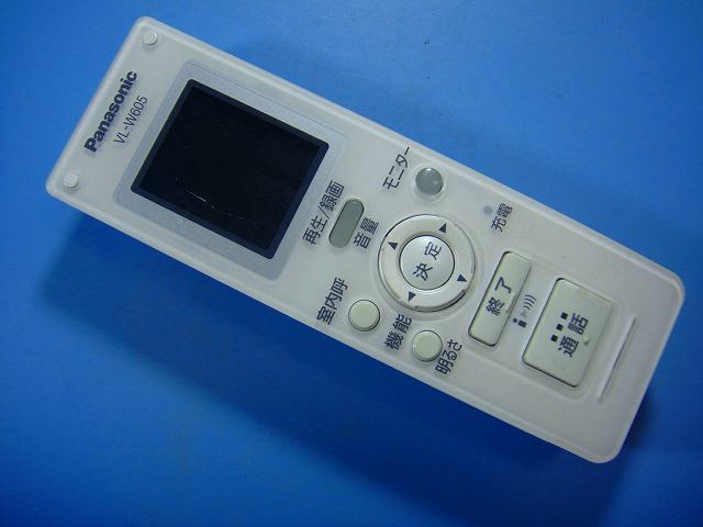 【商品情報】 メーカー：Panasonic 型番：VL-W605　 付属品：本体（写真内の物ですべてになります） ※電池カバー、バッテリー、充電器、コード、ふた、カバーなど 写真に写っていない物は付属しません。 【商品の状態に関して】 使用...