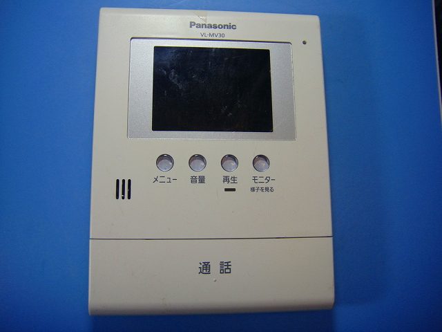 【商品情報】 メーカー：Panasonic 型番：VL-MV30 付属品：本体（写真内の物ですべてになります） ※電池カバー、バッテリー、充電器、コード、ふた カバー、枠等の付属品は写真に写ってない場合付属しません。 【商品の状態に関して】...