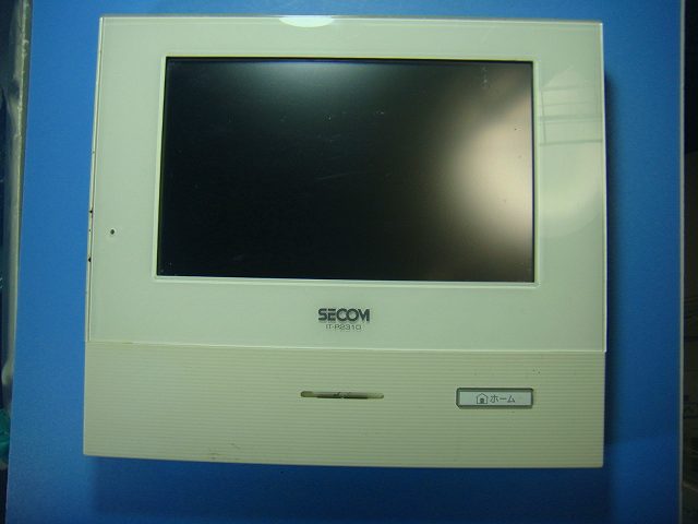 【商品情報】 メーカー：セコム SECOM 型番：IT-P2310 付属品：本体（写真内の物ですべてになります） ※電池カバー、バッテリー、充電器、コード、ふた カバー、枠等の付属品は写真に写ってない場合付属しません。 【商品の状態に関して...