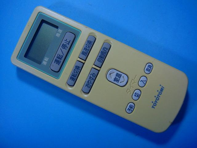 【商品情報】 メーカー：トヨトミ 型番：TRAR-1Y4 付属品：本体（写真内の物ですべてになります） ※電池カバー、バッテリー、充電器、コード、ふた カバー、枠等の付属品は写真に写ってない場合付属しません。 【商品の状態に関して】 使用感...