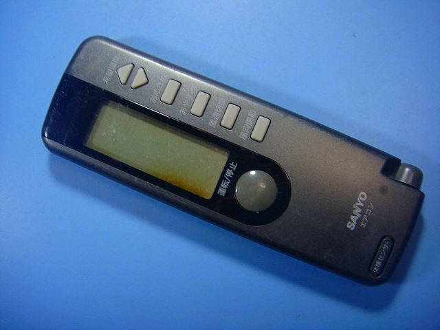 【商品情報】 メーカー:SANYO 型番：RCS-AWV2A 付属品：本体（写真内の物ですべてになります） ※電池カバー、バッテリー、充電器、コード、ふた カバー、枠等の付属品は写真に写ってない場合付属しません。 【商品の状態に関して】 使...