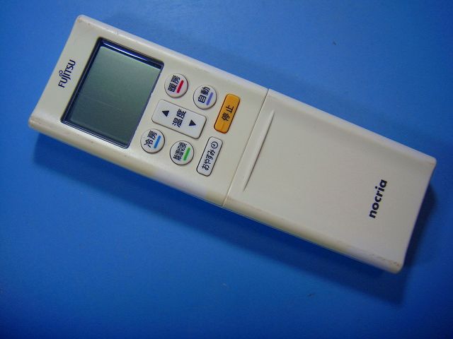 【商品情報】 メーカー：富士通 型番：AR-RFC6J 付属品：本体（写真内の物ですべてになります） ※電池カバー、バッテリー、充電器、コード、ふた カバー、枠等の付属品は写真に写ってない場合付属しません。 【商品の状態に関して】 使用感、...