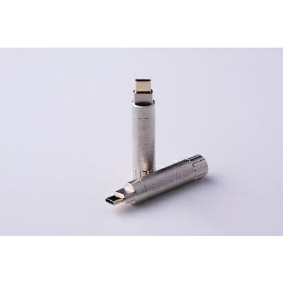 KOJO（光城精工）　CRYSTAL EpUC　2024年4月24日発売商品 超コンパクト!! プラグ型仮想アース（グランドターミナル）! 主な特長 サイズからは想像しえない導体表面積 Crystal EPエッチング処理による導体表面の空洞...