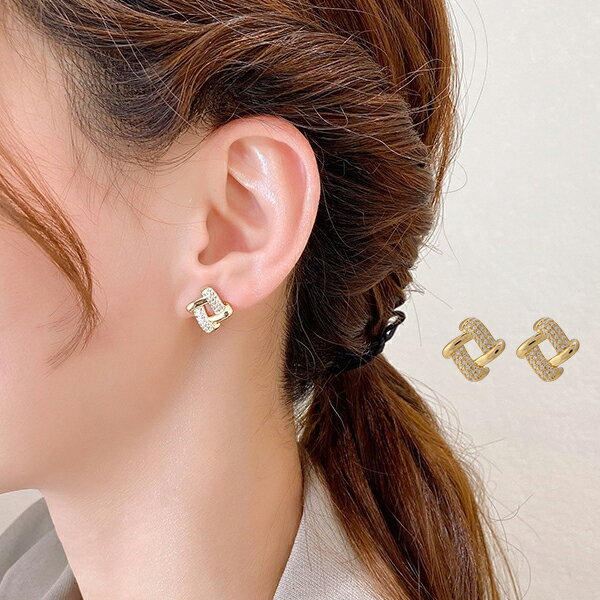 ◆輝きが折り重なる、美しいディティール ◆格子状に折り重なるラインが美しい、ゴージャスなイヤリング。 ◆リッチなゴールドと煌めくジルコニアがエレガントで華のある雰囲気を演出します！ ◆小ぶりながらも華やかな存在感で、お顔周りを明るく見せてく...