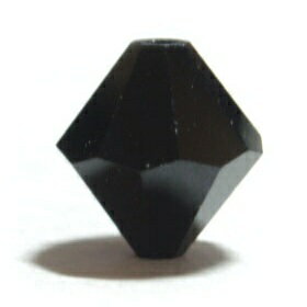 スワロフスキービーズの5328、通称「ソロバン型」と言われているビーズ手芸の定番品です。 ※5328は5301の後継型で、細かな部分でのカットが異なるものの同じソロバン型として混ぜてご使用頂けます。 サイズ：10mm 【カラー】 ジェット ...