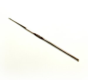 編みやすい理想の針先形状の レース編み用の編み針です。 ポピュラータイプ 材質：鋼
