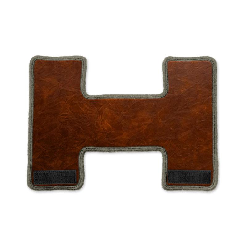 YOURS(ユアーズ), ジムニー ノマド 専用 乗降グリップカバー 1PCS [生地タイプ：ブラウンレザー調][糸カラー：カーキ]キックガード Jimny NOMADE 縫製 日本製 保護 プロテクター y706-002brownleat...