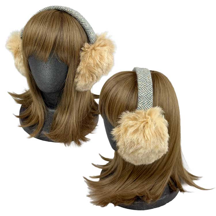 選別漏れ、在庫処分リンクスキャットのイヤーマフ です。 ヘッドバンド部分はハリスツイードを使用 イヤーマフ 内側は刈毛したラパンをあしらいました。 ヘッドバンドの長さは30cm。 折りたたみ式で耳あて部分が回転して角度が変えられる仕様の土台...