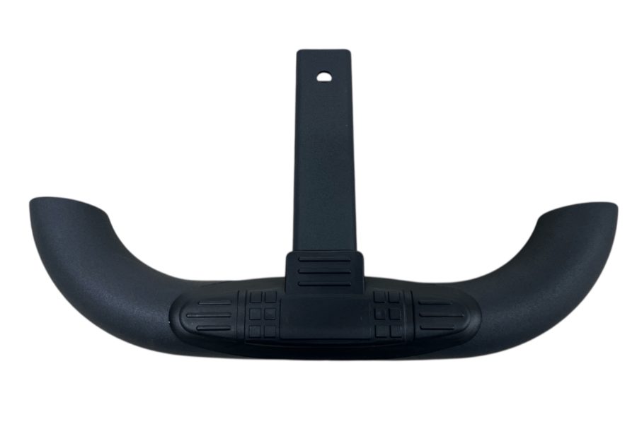 品名ヒッチメンバーステップ商品概要ヒッチメンバー差込口に使用出来るステップになります。マウントロックピン穴は3か所開いており、角パイプ後方から穴センターまでの寸法36mm→66mm→100mmになります。塗装は滑り止めのザラザラした塗装にな...