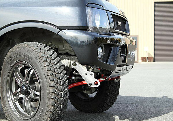 車メーカーSUZUKIスズキ車種JIMNY WIDEジムニーワイド型式JB33W JB43W年式H10.1～H30.2 (1998/01～2018/02)適応純正バンパー装着不可品番B328512FRメーカーJAOSジャオス商品内容牽引フッ...
