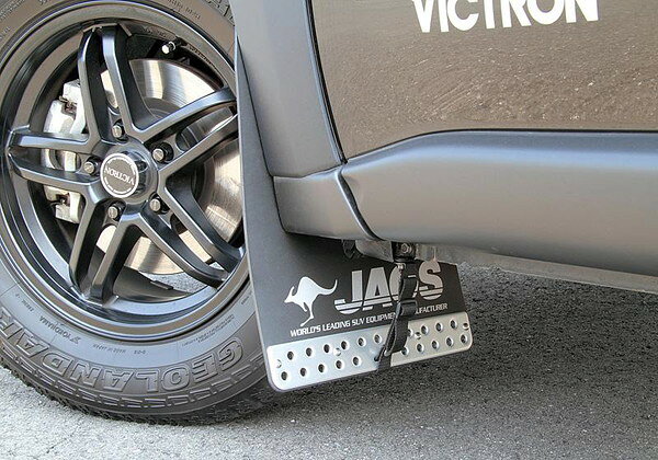 車メーカーNISSANニッサン車種X-TRAILエクストレイル型式DNT31 NT31 T31 TNT31年式H19.8～H27.2 (2007/08～2015/02)品番B622442FメーカーJAOSジャオス商品内容フロントマッドガード...