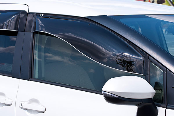 車メーカーTOYOTA トヨタ車種SIENTA シエンタ型式NCP175G NHP170G NSP170G NSP172G品番BL-119シリーズブラッキーテン商品内容フロント用 左右セット納期についてメーカー在庫があれば2週間前後、欠品時...