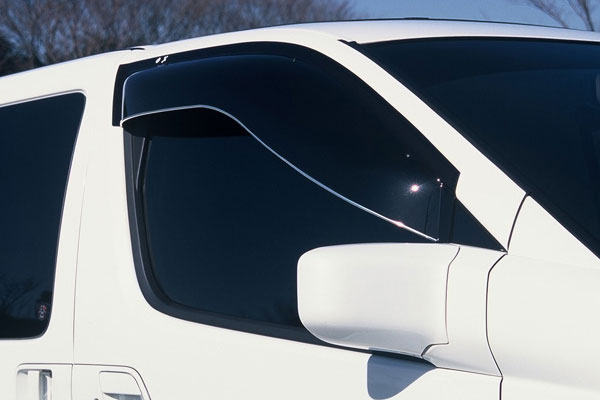 車メーカーNISSAN ニッサン車種ELGRAND エルグランド型式E51 NE51 ME51 MNE51品番BL-40シリーズブラッキーテン商品内容フロント用 左右セット納期についてメーカー在庫があれば2週間前後、欠品時は1ヶ月～お時間が...