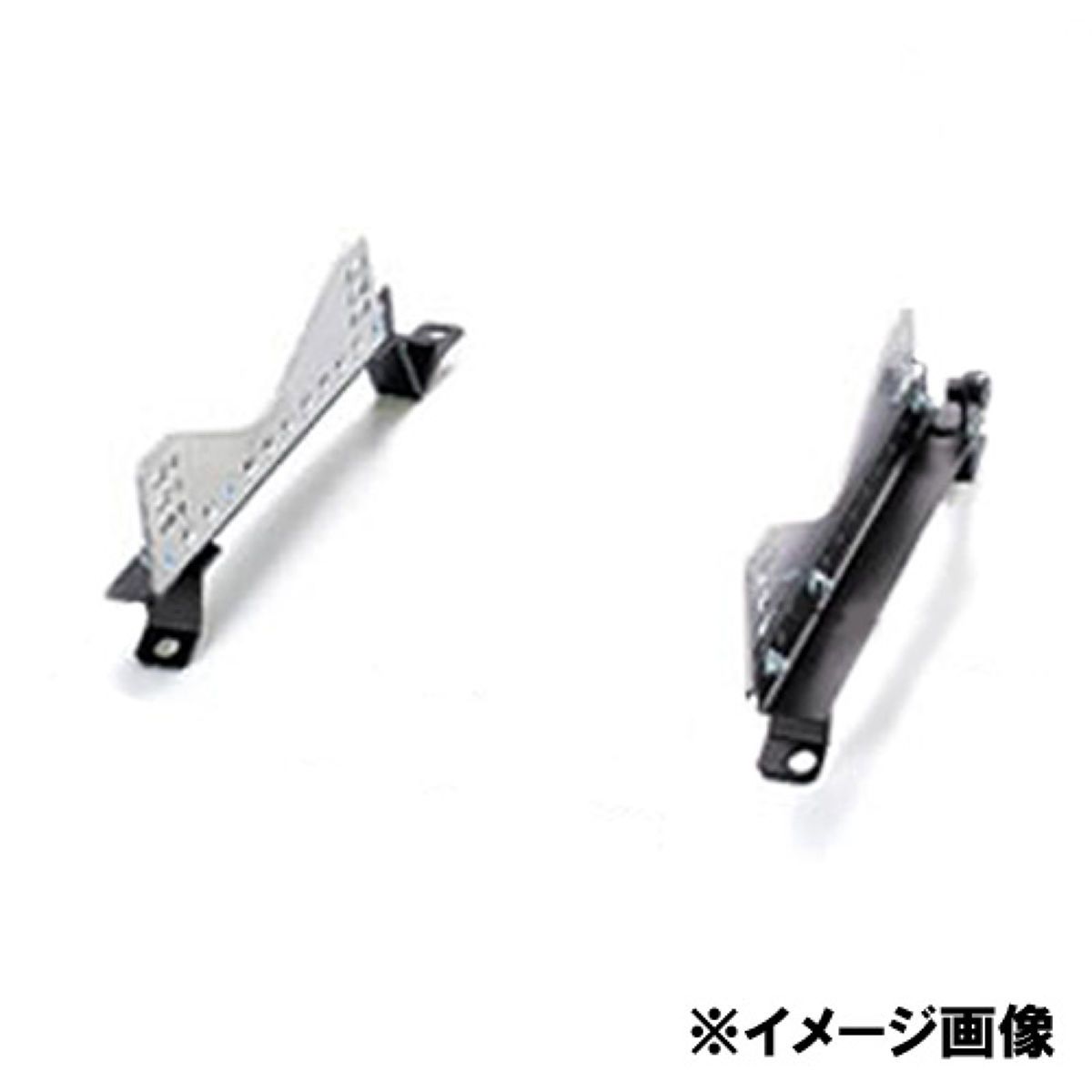 ■本物のダブルロック機構とサーキットで実証された剛性と軽量化に成功、世界トップレベルの精度です。■スーパーローポジションと呼べる唯一のシートレールです。■保安基準適合を証明する試験成績の書類を全国の運輸局、運輸支局に提出しているため、追加の...
