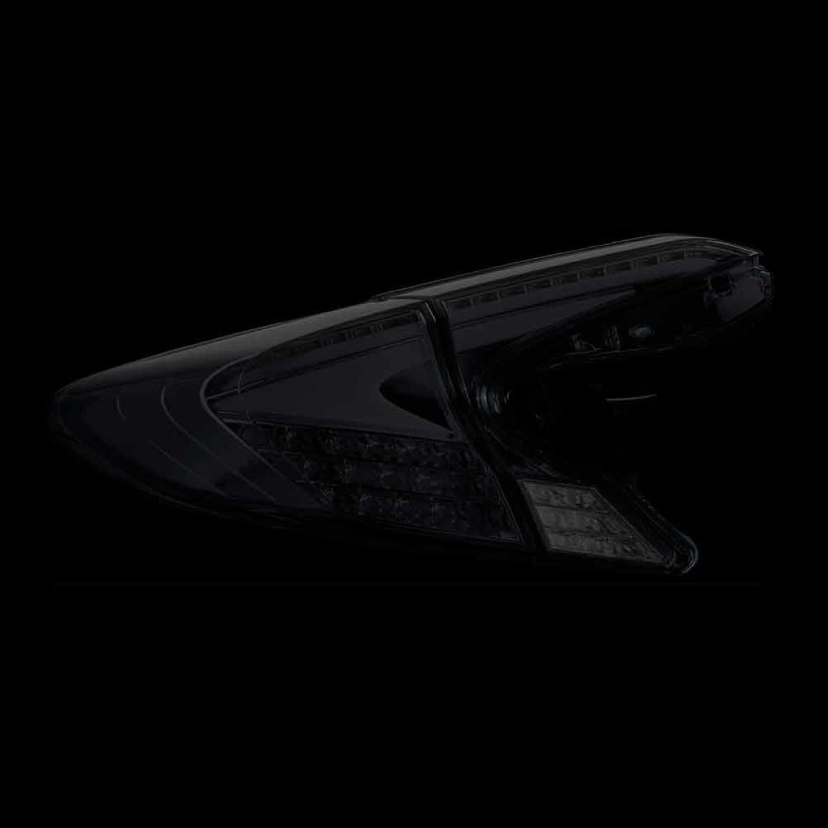 ■ヴァレンティ ジュエルLEDテールランプ「REVO」シリーズに、流れるウインカーを採用した待望のNewモデルテールランプ。■シーケンシャルウインカーを採用し、配線の接続を一部変更するだけで流れる／流れないの設定も簡単に変更可能です。■LE...