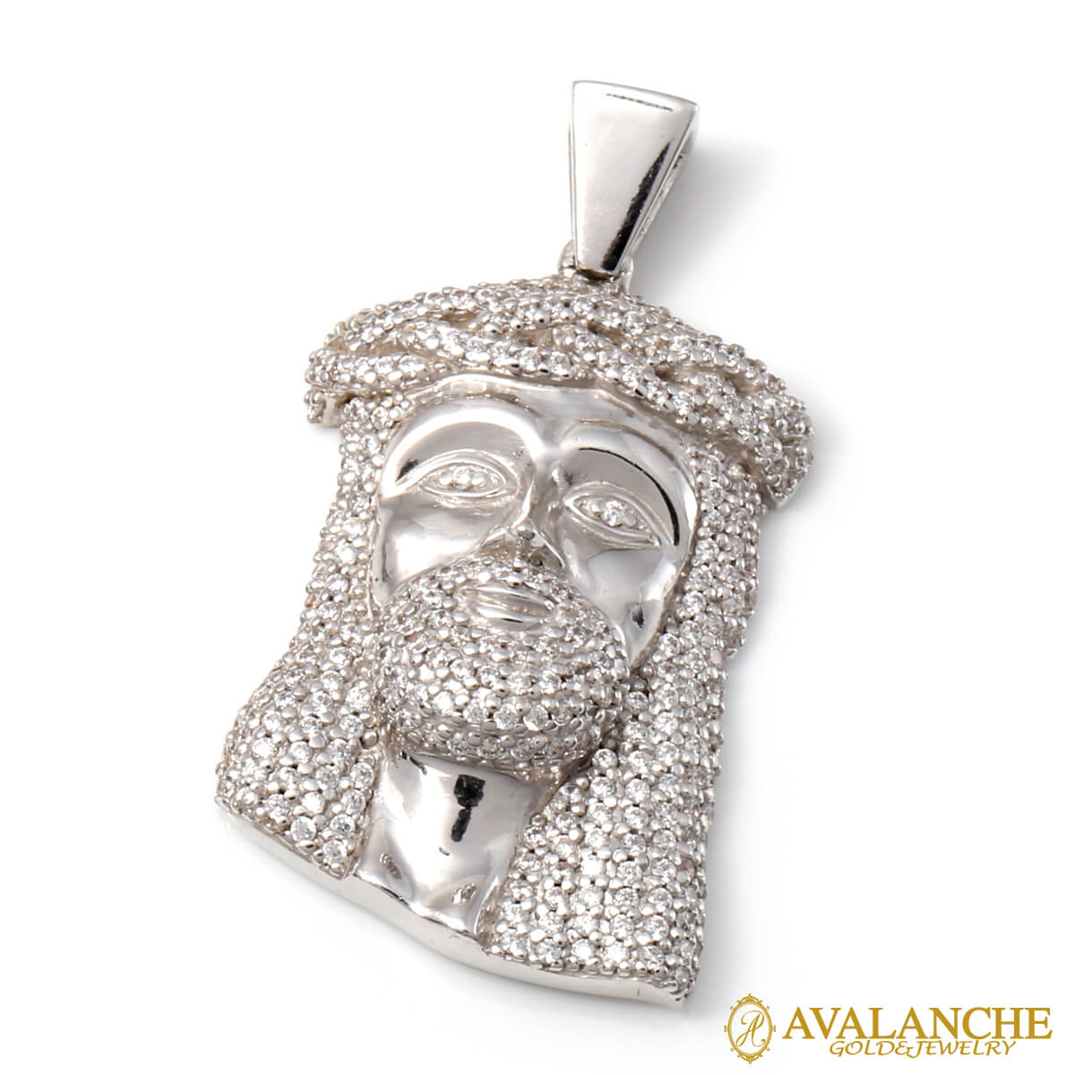 コメント 圧倒的な人気を誇るジーザスピース。立体な造りが魅力で、インパクトがある逸品。全体的にジルコニアをセッティングしているので輝きも抜群です。 他のジーザスピースはこちら 着用ネックレスのデザインはこちら 素材 シルバー925 石 ジル...