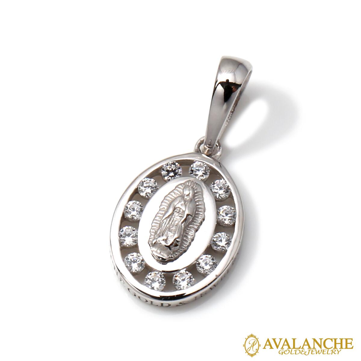 コメント 人気の高いマリアデザインのペンダント。 小振りなデザインで、日常使いにもぴったりのジュエリーです。ペンダントの側面には「AVALANCHE GOLD&JEWELRY」の刻印を施し、どこから見ても美しく仕上がっています。 同デザイン...