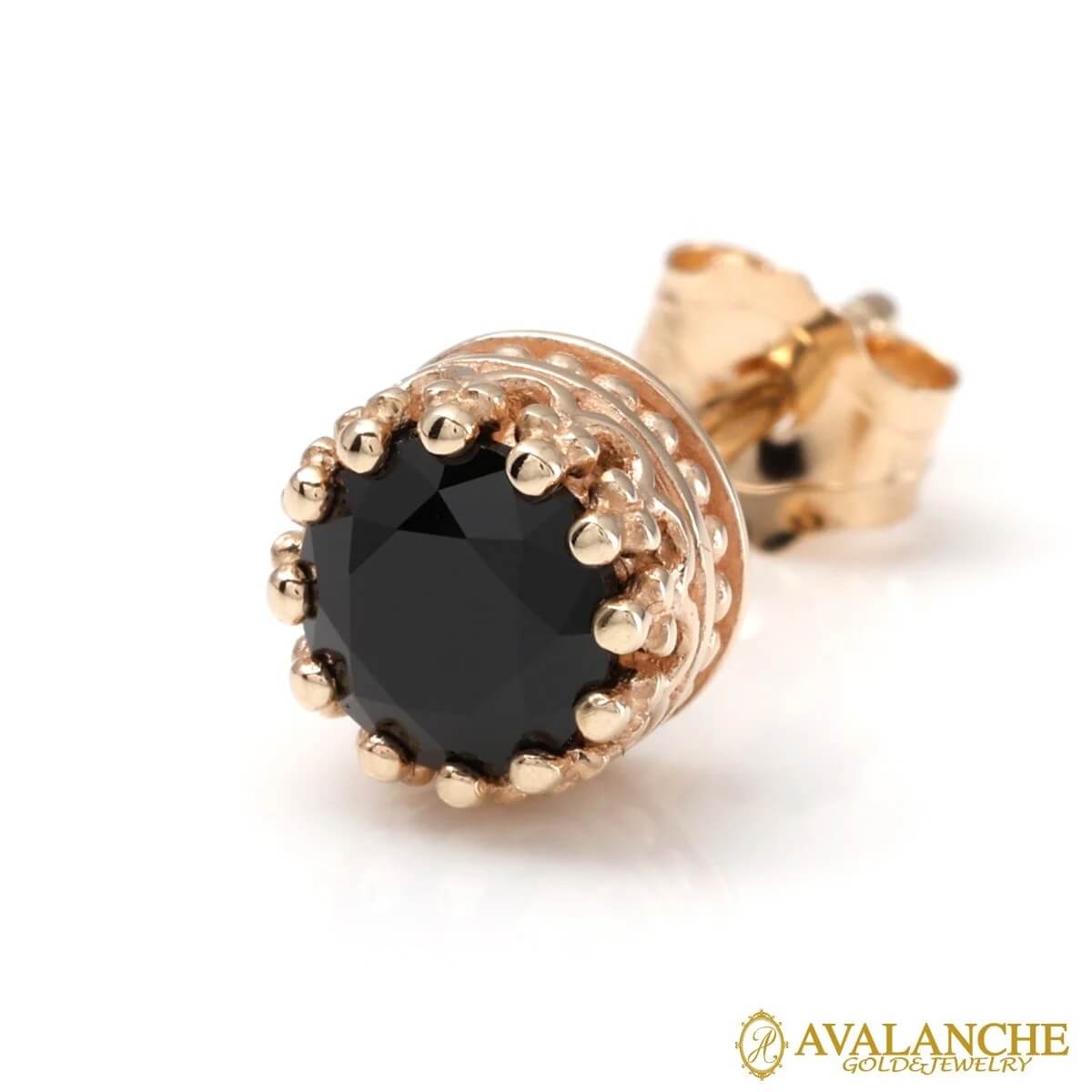 コメント アヴァランチオリジナルジュエリーから、台座にクラウンをデザインしたお洒落な新作デザインの登場です。クラウンの細かい部分まで見事に再現した、クオリティの高さが分かるジュエリーです。 同デザインのジュエリーはこちら 素材 10K イエ...