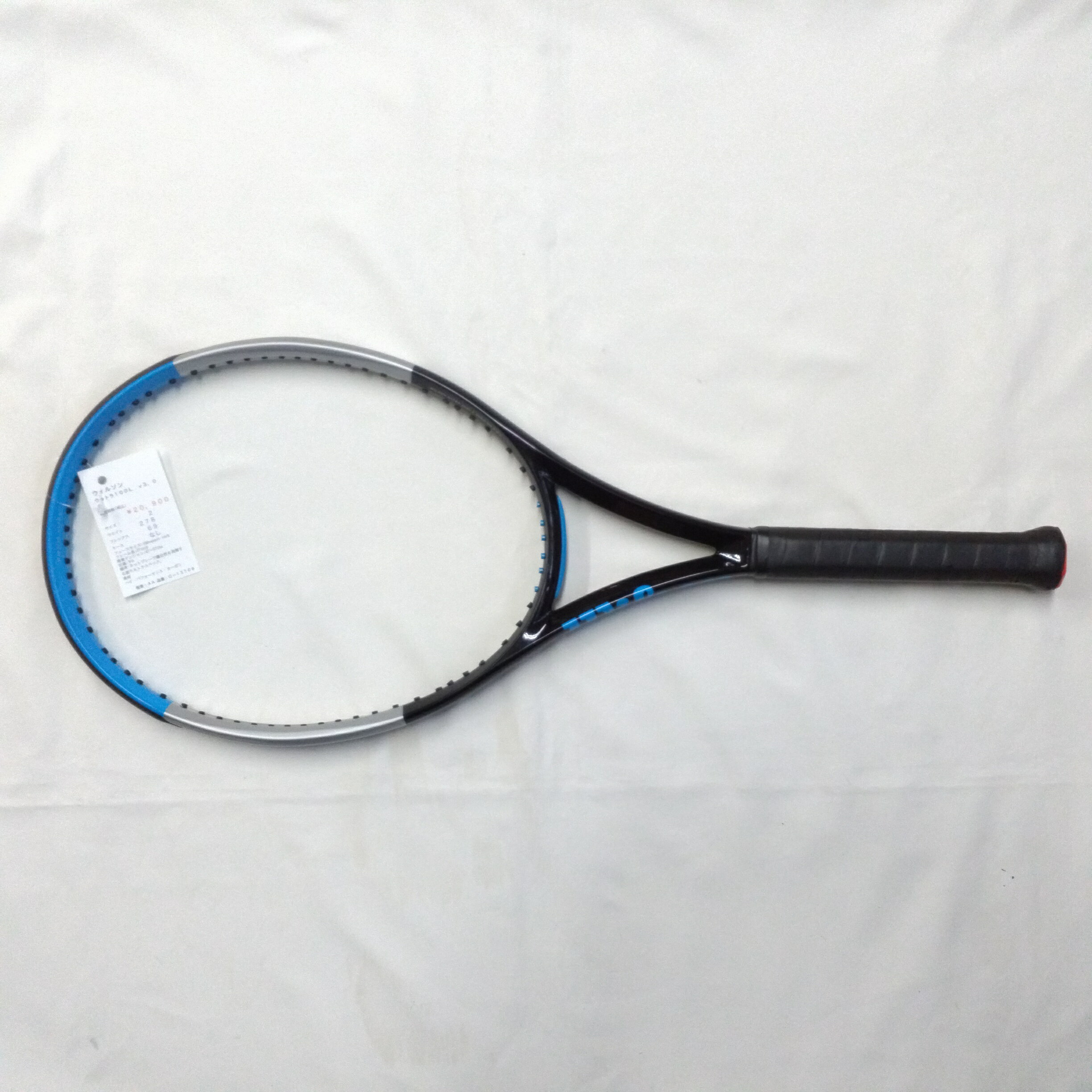 ネットプレーで優位性を発揮する超ウルトラスペック。 素材 : ハイ・パフォーマンス・カーボン・ファイバー+ バサルト・ファイバー 製造国 : 中国 素材 : ハイ・パフォーマンス・カーボン・ファイバー+ バサルト・ファイバー 重さ（ウエイト...