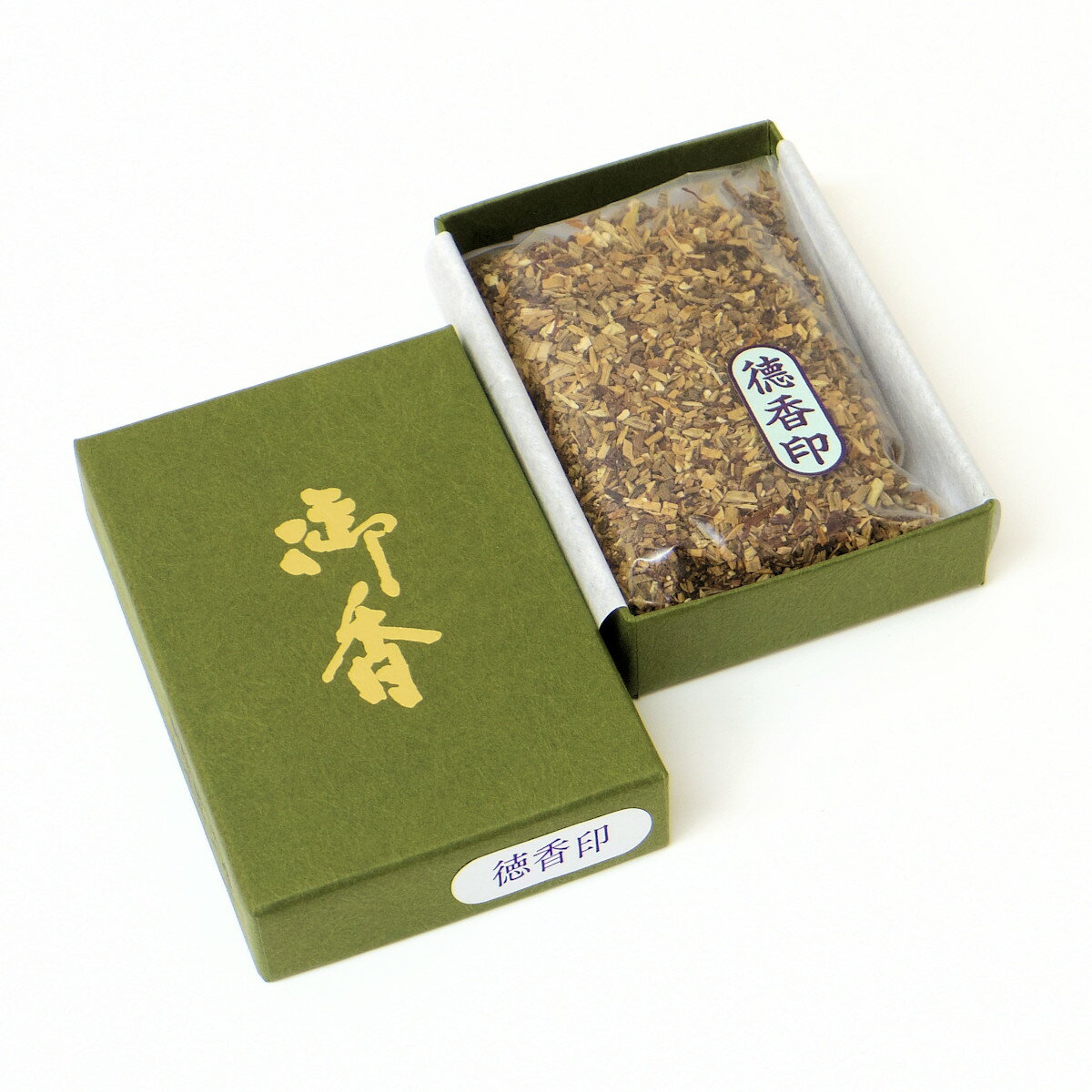 沈香、インド白檀、龍脳、丁子、桂皮、甘松、大茴香など伝統的な天然香料を配合したお焼香用のお香です。 普段のお部屋香としてもどうぞ。 ●内容量／25g ※実店舗でも販売しているため、在庫切れの場合がございます。 その際は1週間〜10日ほどでの...