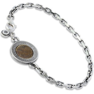 ■AQUA SILVER/アクアシルバー【ブレスレット、バングル】└【タイプ】 シルバー925 ギフト、グラデーションプレシード加工 、羽フェザー翼、トライバル唐草【素材:シルバー】 ［要確認］メーカー取寄せ時2-4日/メーカー欠品時の納期...