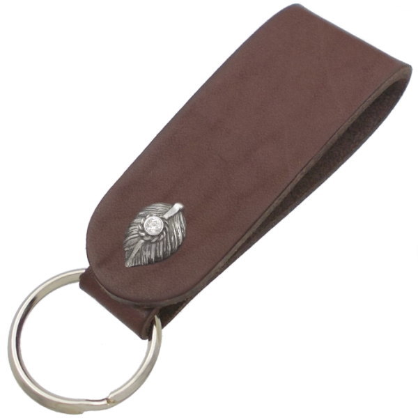 ■ノンブランド 【 キーホルダー、キーチェーン 】 └【タイプ】 ジルコニア 卒寿 白寿 百寿 キュービック CZ キュービックジルコニア シルバー925 革 本革 サドルレザー ふしぎの国のアリス ルイス・キャロル 三月ウサギ 布告役 懐...