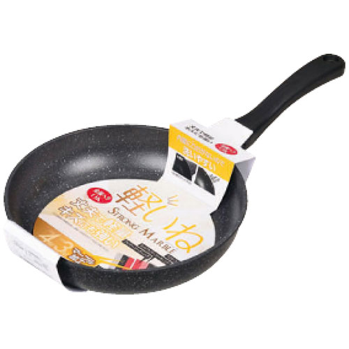 軽いねストロングマーブル フライパン24cm 軽いねストロングマーブル フライパン24cm 商品サイズ(約) : 全長455×幅250×高さ80mm 重量(約) : 533g 表面加工 : ふっ素樹脂塗膜加工 本体 : アルミニウム合金 取...