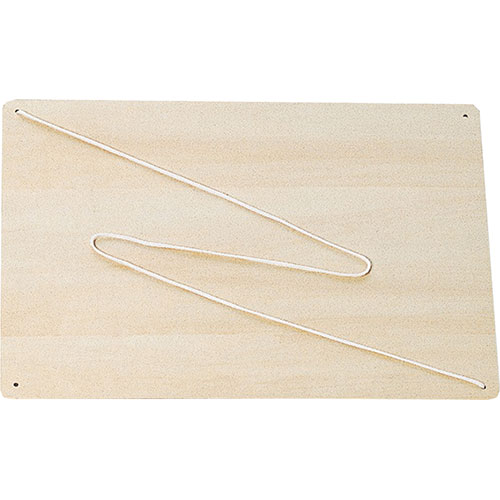 美術・画材・書道 美術用具 シンプルな定番サイズ! 【商品サイズ(単位mm)】 450×600×5.5mm 【セット内容】 ひも付 【重量】 795g 【材質】 しなベニヤ 【包装形態】 無 【生産国】 中国