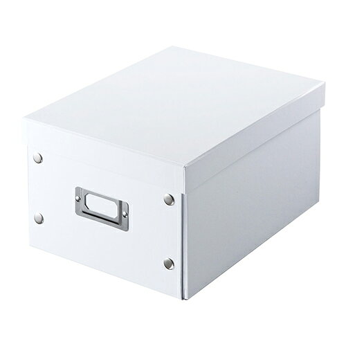 スナップボタンで留めるだけのかんたん組み立てBOX。メディアだけでなくパソコン周りの様々なものをなんでも収納できます。●スナップボタンを留めるだけのかんたん組み立てBOXです。 ●メディアだけでなくパソコン周りのアクセサリなどなんでも収納で...