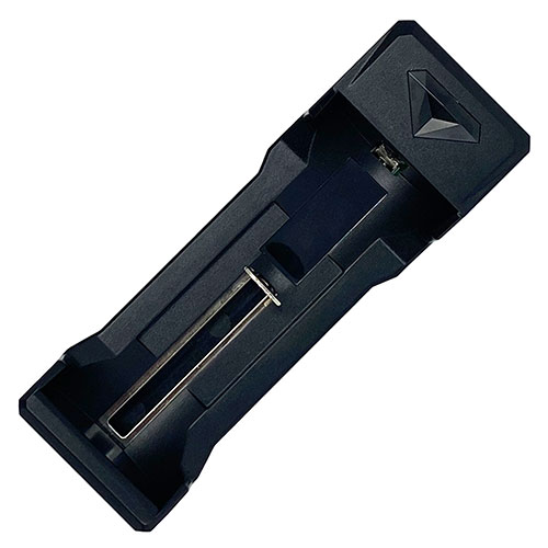 18650充電池用のUSBチャージャー●18650充電池用のUSBチャージャーです。 ●過充電・過電流を防止し、750mAのスピード充電が可能です。 ●18650の他、126650、21700、16340、14500、10400 などにも使...
