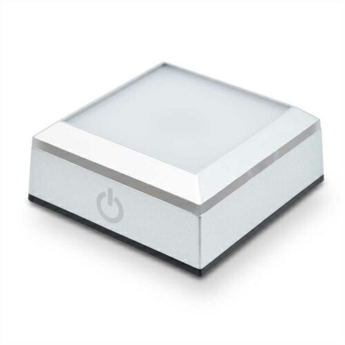 LEDライト台座 SQUARE RGB電池式LED台座 白、赤、緑、青の4色LED搭載 タッチセンサーで色の切替可 ハーバリウムなどLED台座として USB電源または単4×3本で利用可 microUSBケーブル付属(約70cm)●保証期間 ...