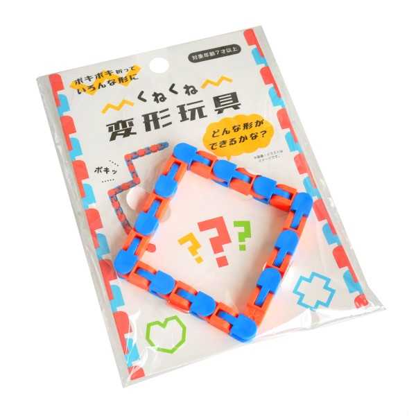 くねくね変形玩具です。関節がポキポキ曲がって変形するおもちゃです。変形方法は無限大で自分だけの形が作れます。※色の指定はできません●サイズ(約)・関節を外した状態:全長275mm●対象年齢・7歳以上●材質・ポリプロピレン●用途・変形 オモチ...