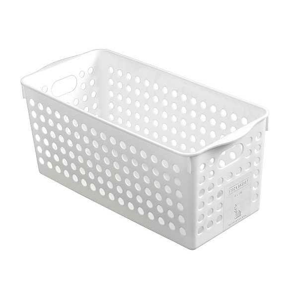ストックバスケットです。キッチンや洗面等の小物をまとめて収納できます。持ち手穴が開いており移動や引き出しに便利です。スリムタイプで隙間をムダなく使えます。●外寸(約)・133×295×高さ123mm●内寸(約)・108×250×高さ120m...