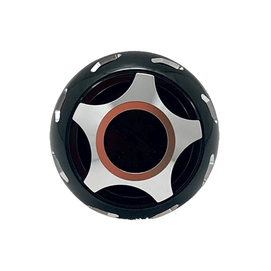 ウルクスミッドエアー　SA40R■直径 : 40mm ■自重約 :22g ■付属品 : ベアリング1個・スペーサー・調整ワッシャー ■対応機種 : ダイワSサイズ・シマノAタイプハンドルノブ交換可に対応 　サーフ、磯等からのショアジギング、...